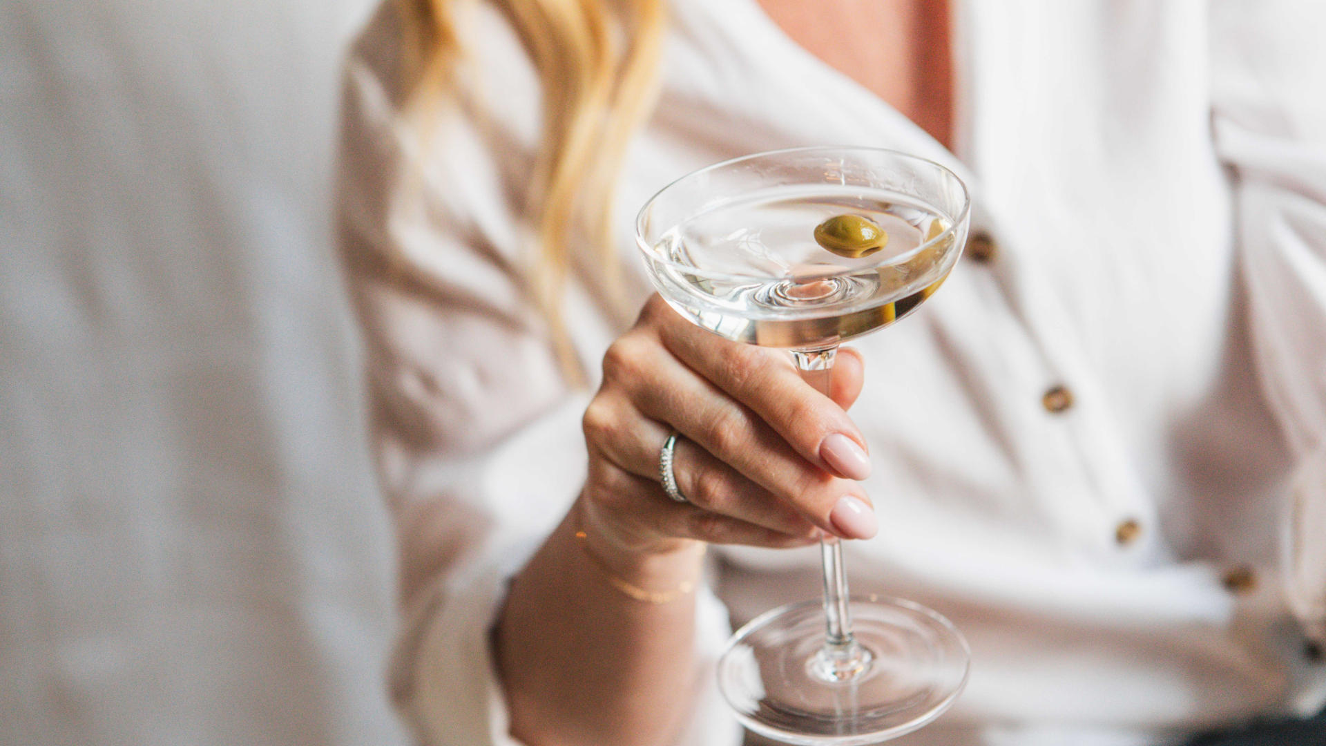 Cocktail Carmen | Cocktail & Spirits Expert Carmen O'Neal